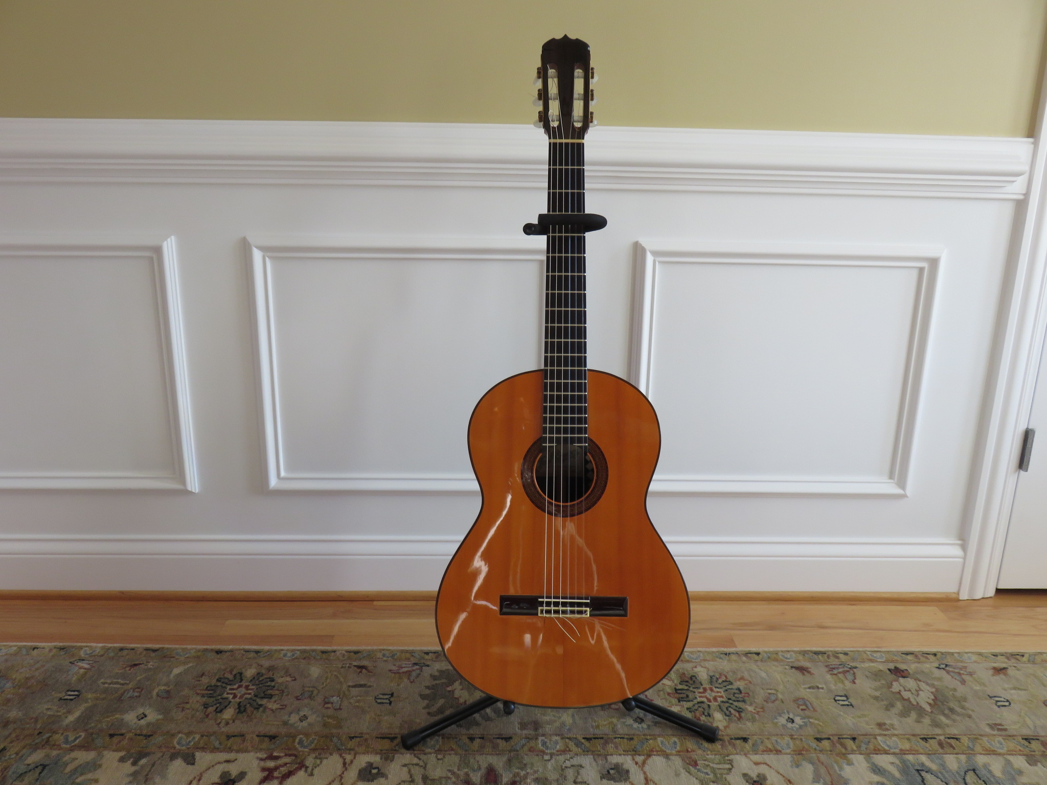 1962 Jose Ramirez III vintage concert classical guitar